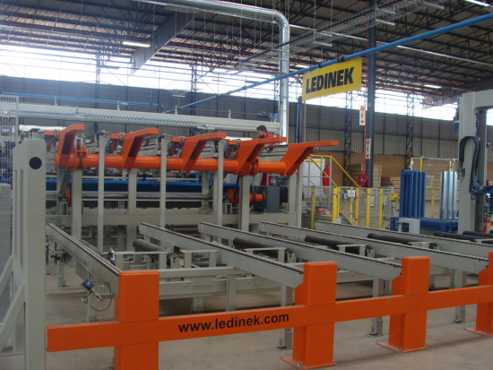 Planer mill 250 m/min | Ledinek